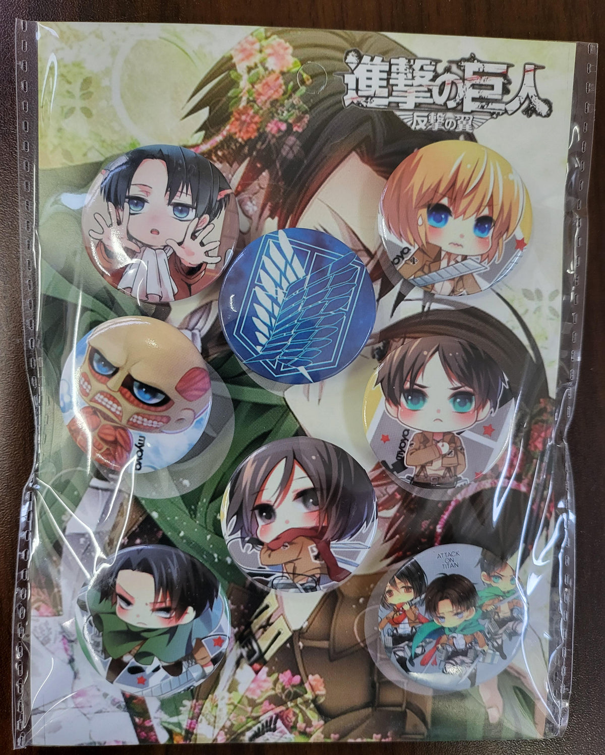 Anime Badge Set 8 Pcs Attack On Titan — Anime House